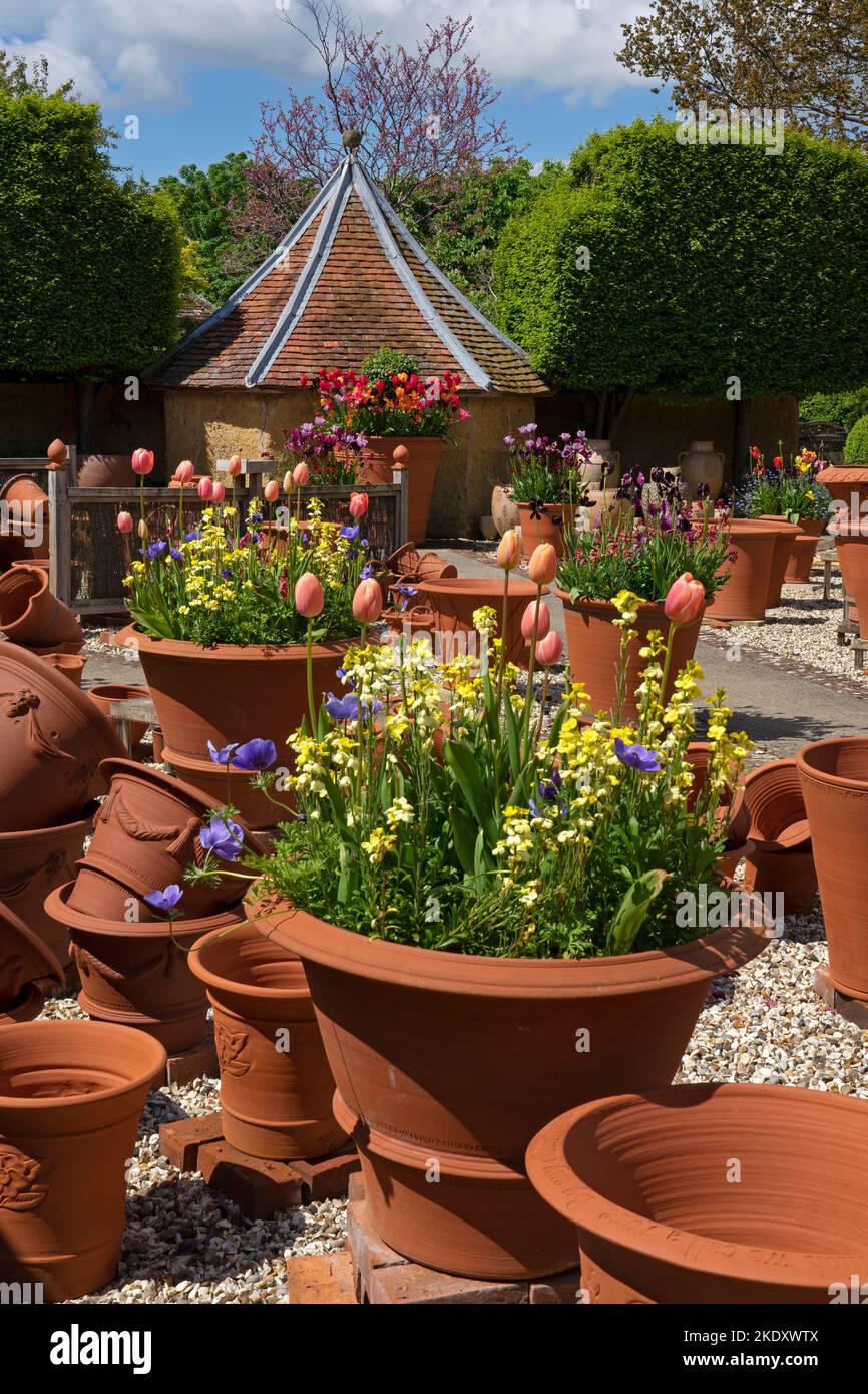 Whichford Pottery , Whichford,Cotswolds,England Stock Photo - Alamy