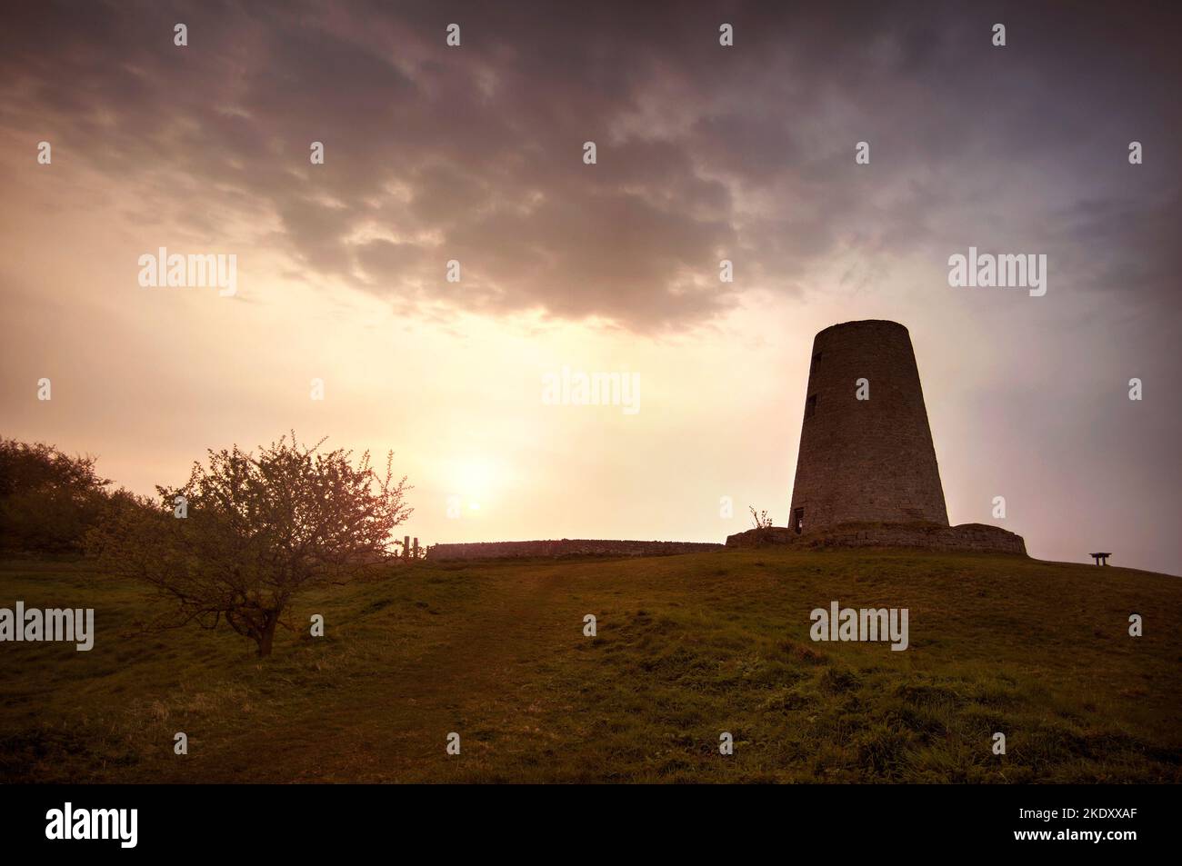 Sunrise at Cleadon Mill, South Tyneside Stock Photo - Alamy