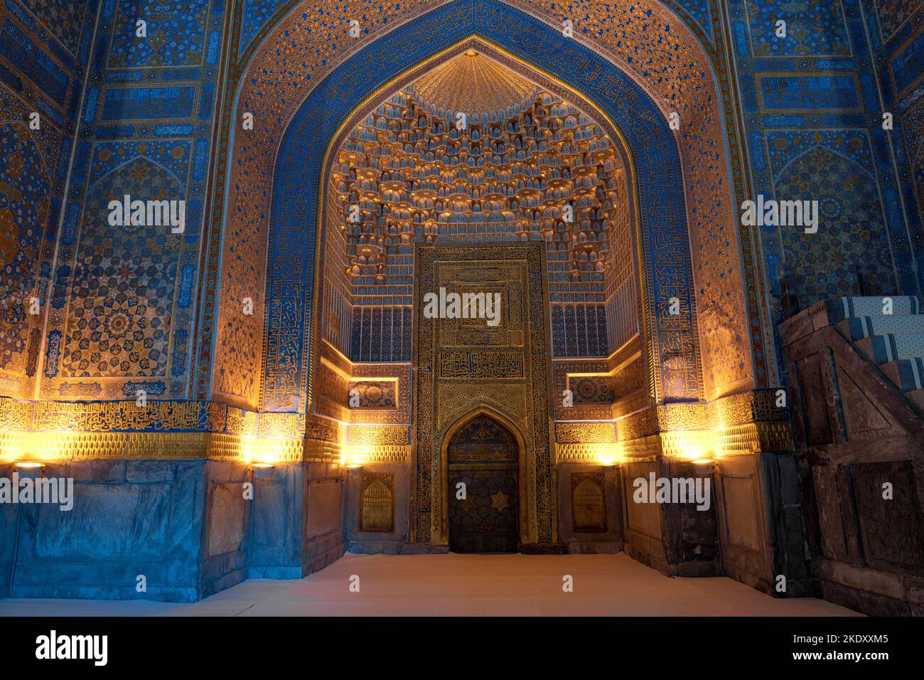 SAMARKAND, UZBEKISTAN - SEPTEMBER 13, 2022: Mihrab - a niche indicating ...