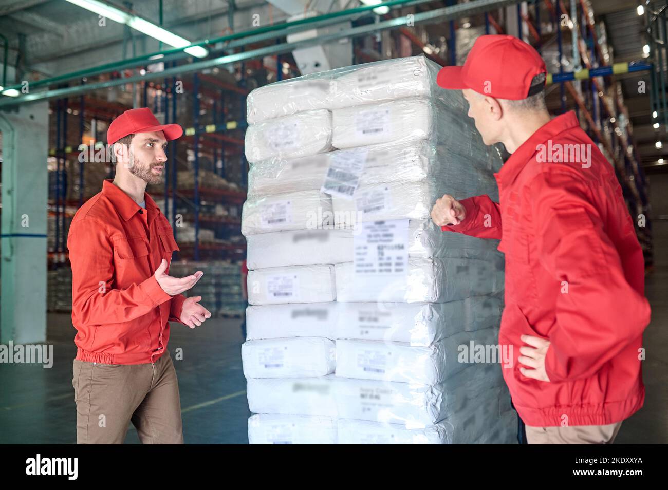 Merchandise transportation hi-res stock photography and images - Alamy