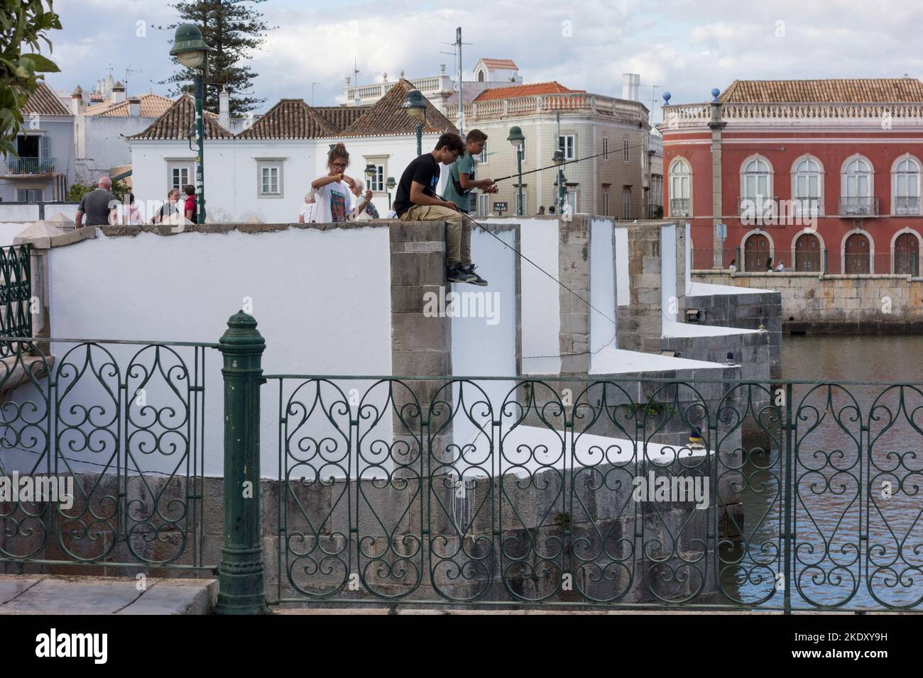 Roman bridge antiga hi-res stock photography and images - Alamy