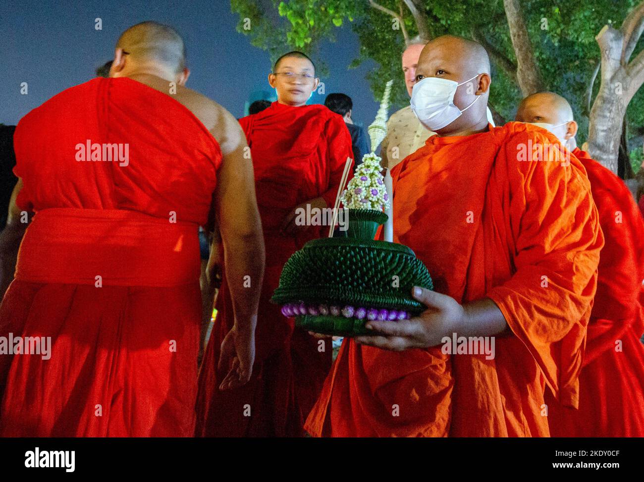 Thai Buddhist monk hold "Krathong" during the Loy Krathong Festival at ...