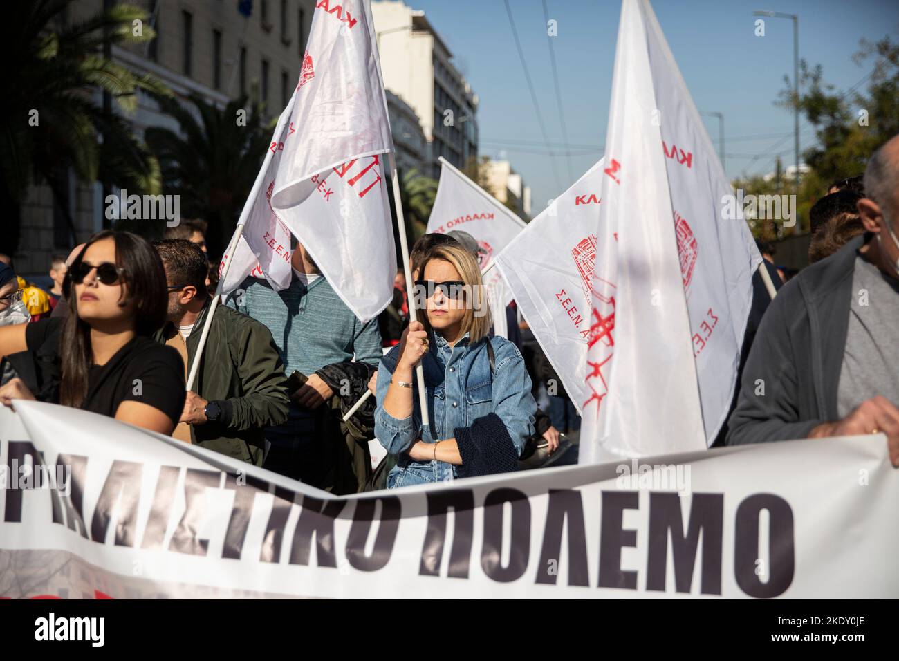 Athen, Greece. 09th Nov, 2022. Members of the communist trade union ...