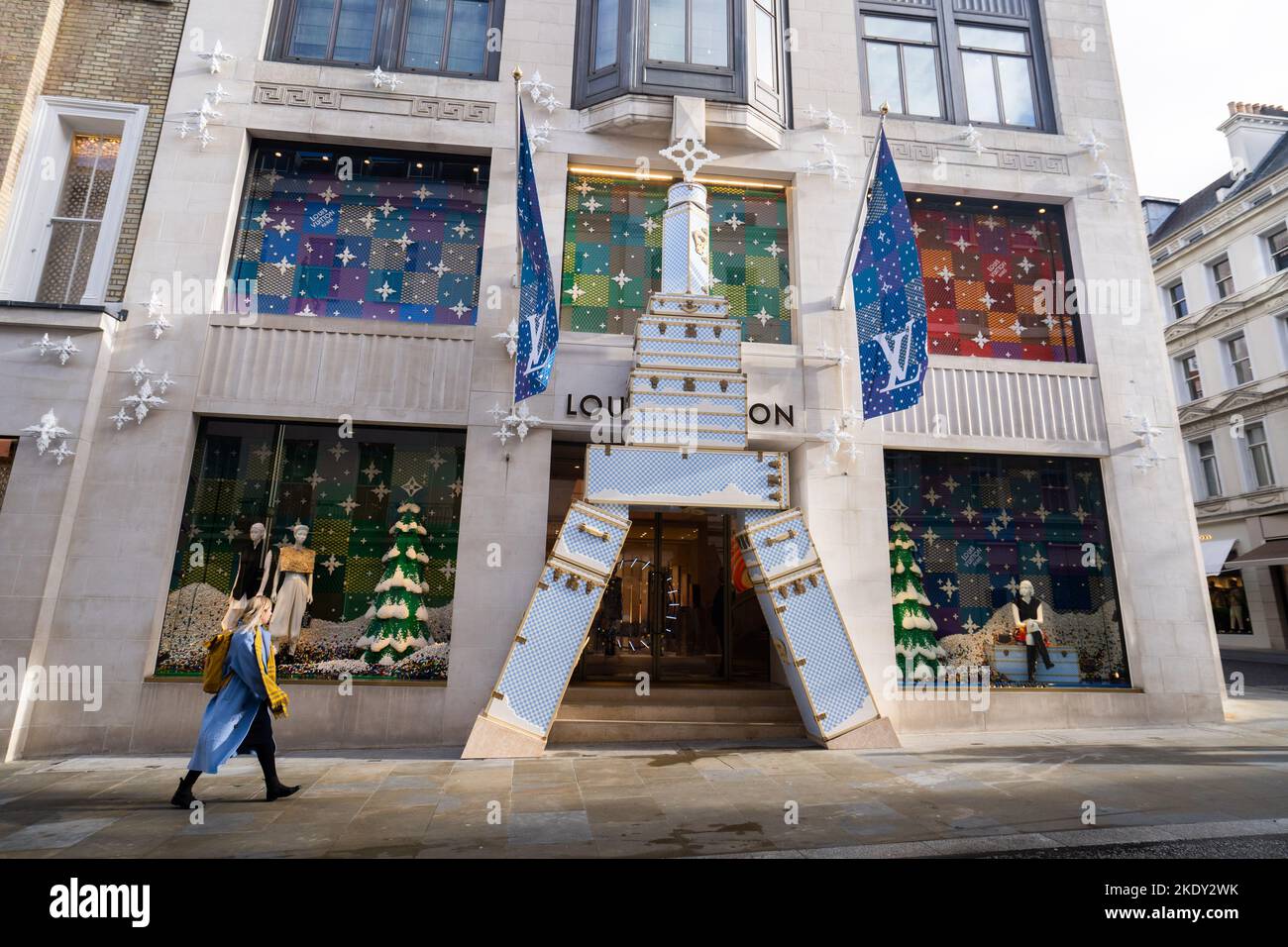 London UK. 9 November 2022. Louis Vuitton flagship store in New Bond ...