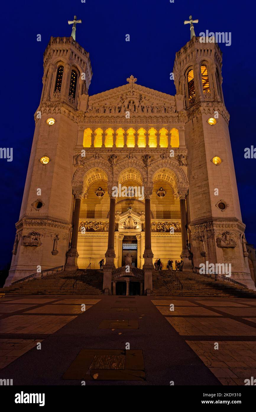 LYON, FRANCE, November 8, 2022 : Main facade of Fourvière Basilica ...