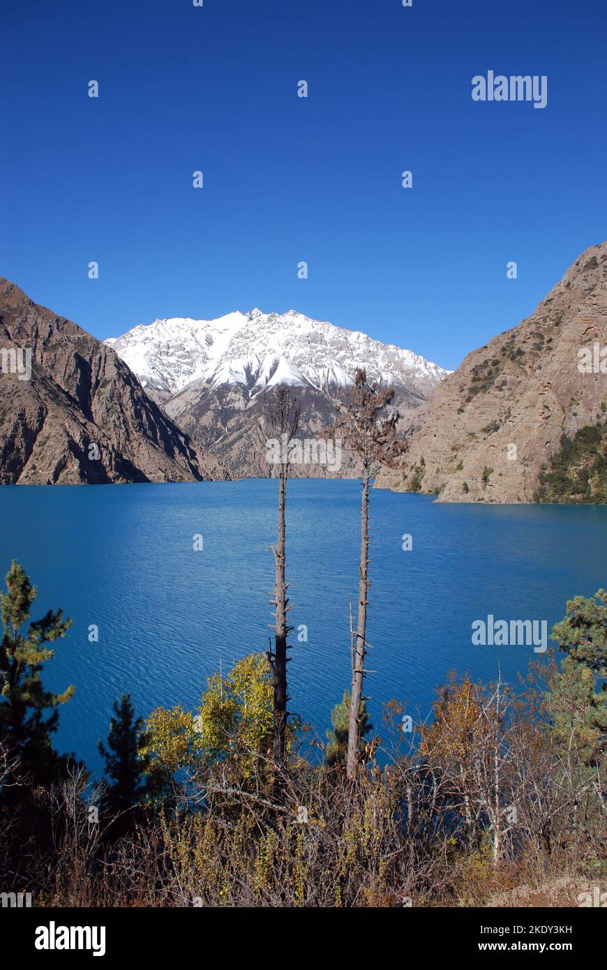 Poksundo lake hi-res stock photography and images - Alamy