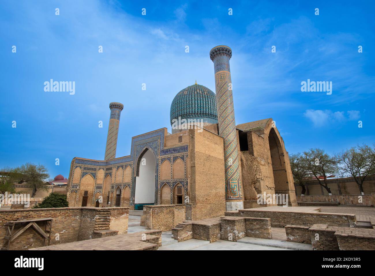The Gur-Emir mausoleum, where the tomb of Tamerlane, Samarkand ...