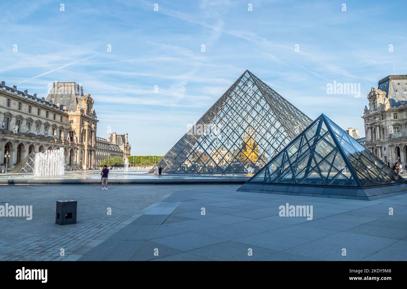 Paris, France - 09-11-2018: the Louvre Museum in Paris and the Crystal Pyramid Stock Photo - Alamy