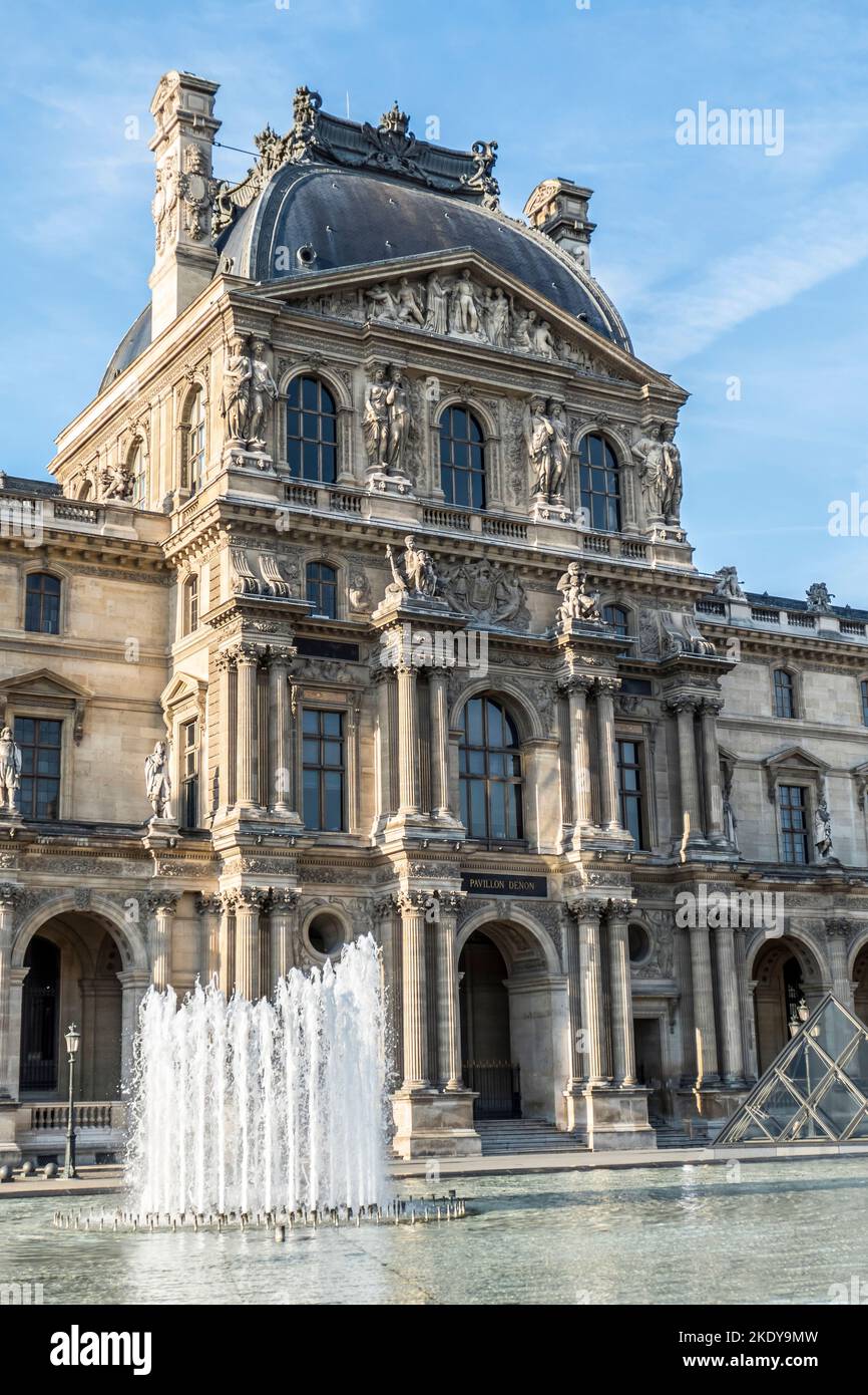 Paris, France - 09-11-2018: the beautiful facade of the Louvre Museum ...