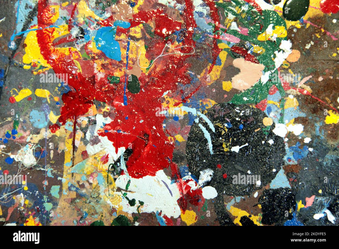 Spray paint surface on the table in workroom Stock Photo - Alamy