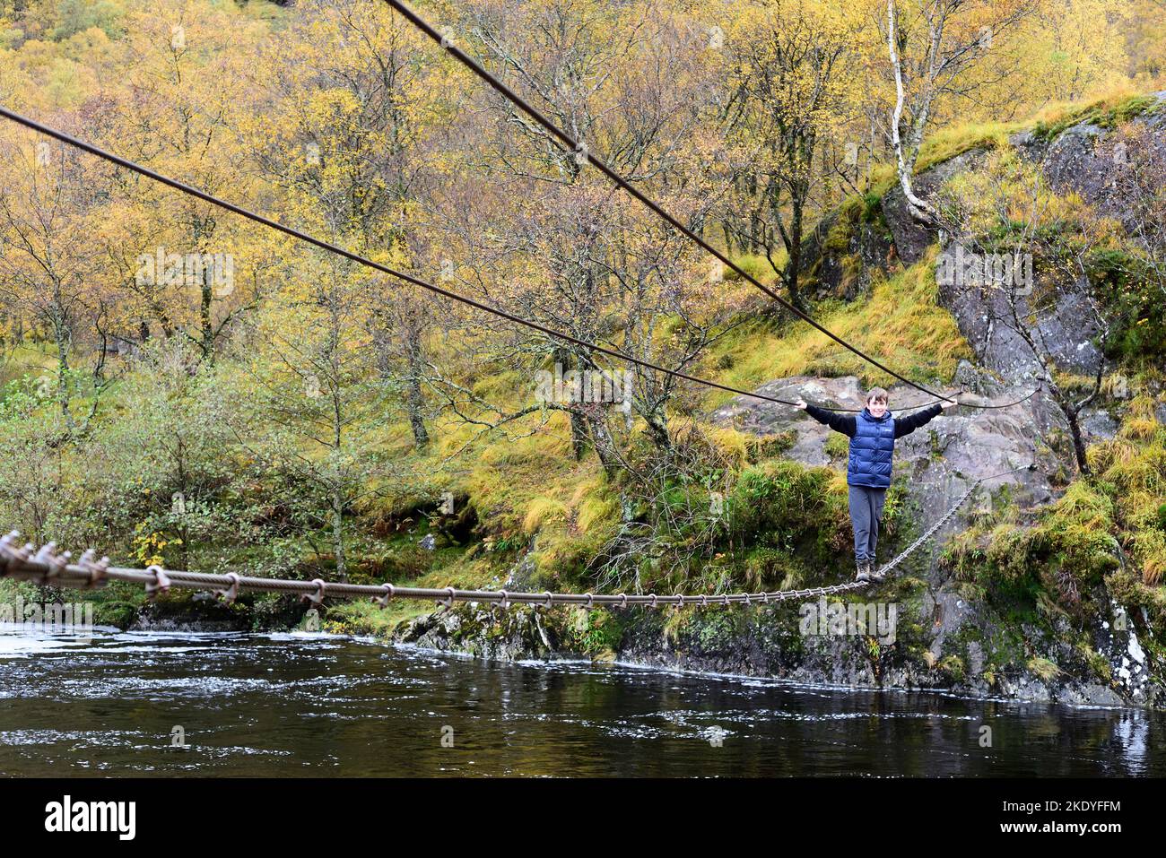 Wire falls hi-res stock photography and images - Alamy