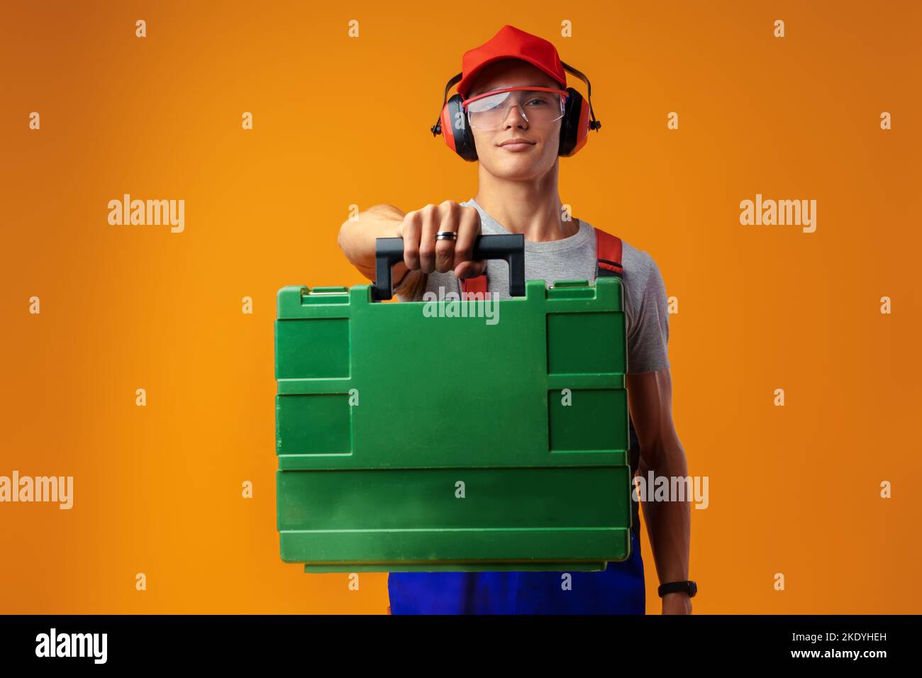 Builder man worker toolkit hi-res stock photography and images - Alamy