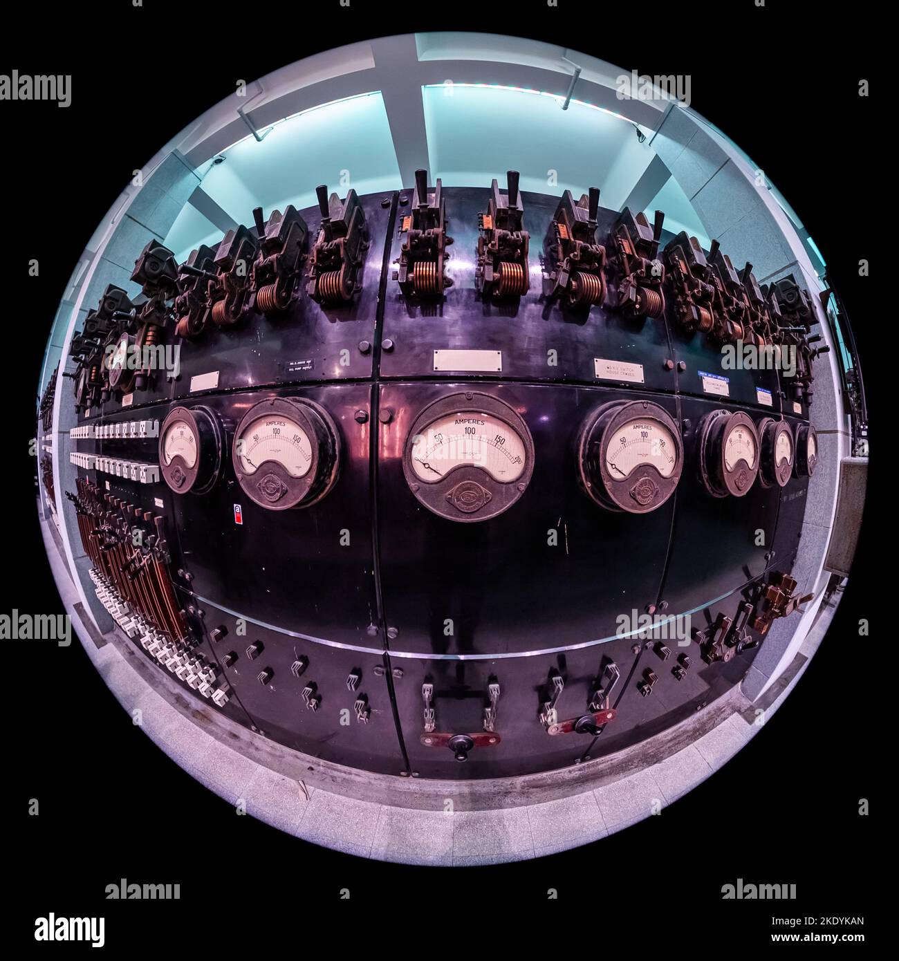 Battersea Control Room - Battersea Power Station Stock Photo - Alamy