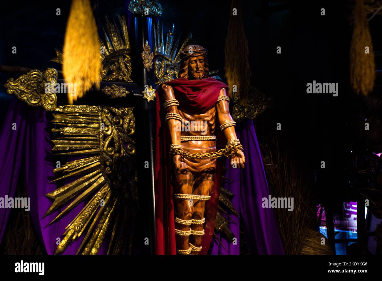 Jesus tied hi-res stock photography and images - Alamy