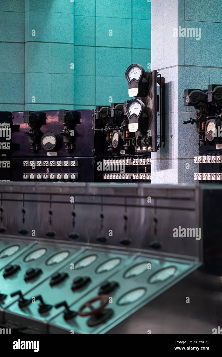 Battersea Control Room - Battersea Power Station Stock Photo - Alamy