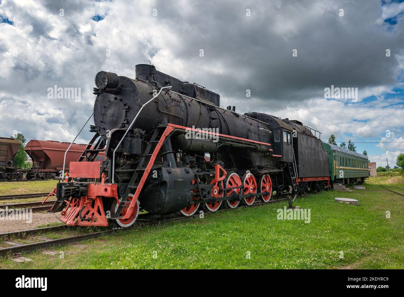 Old train engine rests hi-res stock photography and images - Alamy