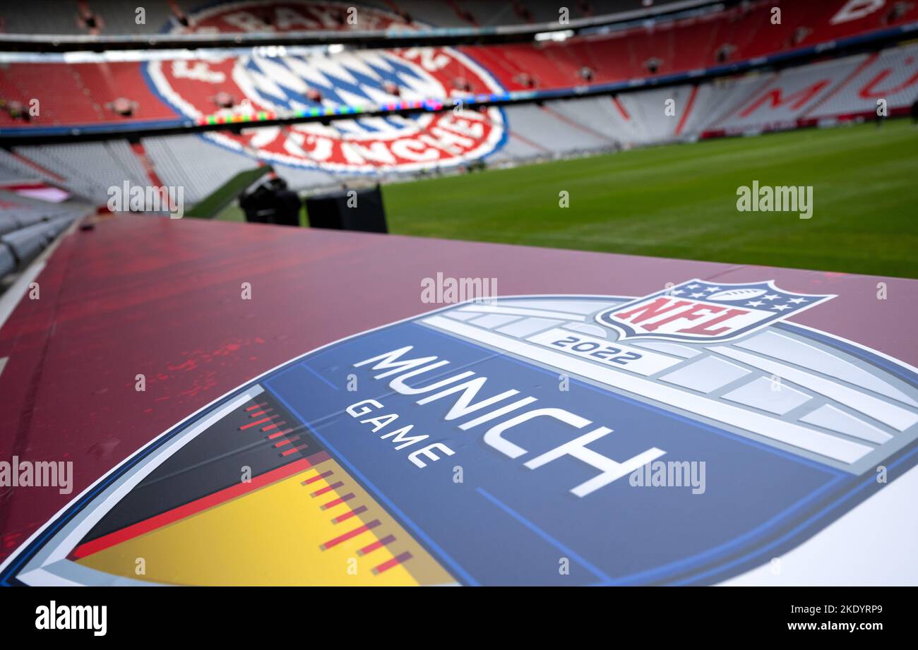 Munich, Germany. 09th Nov, 2022. American football, NFL, Tampa Bay ...