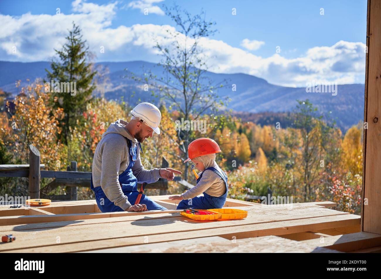 Father son on construction site hi-res stock photography and images - Alamy