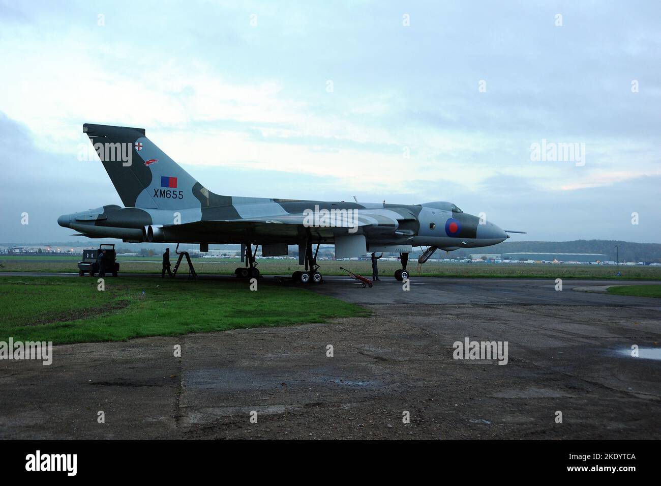 Re-enactors with XM655 at Wellesbourne Stock Photo - Alamy