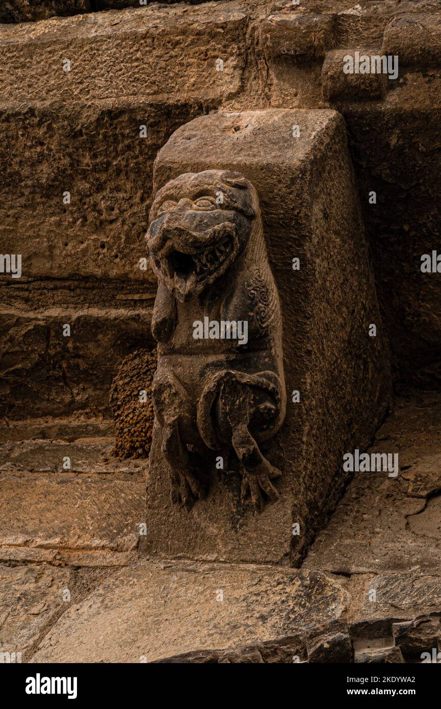 Corbel table hi-res stock photography and images - Alamy