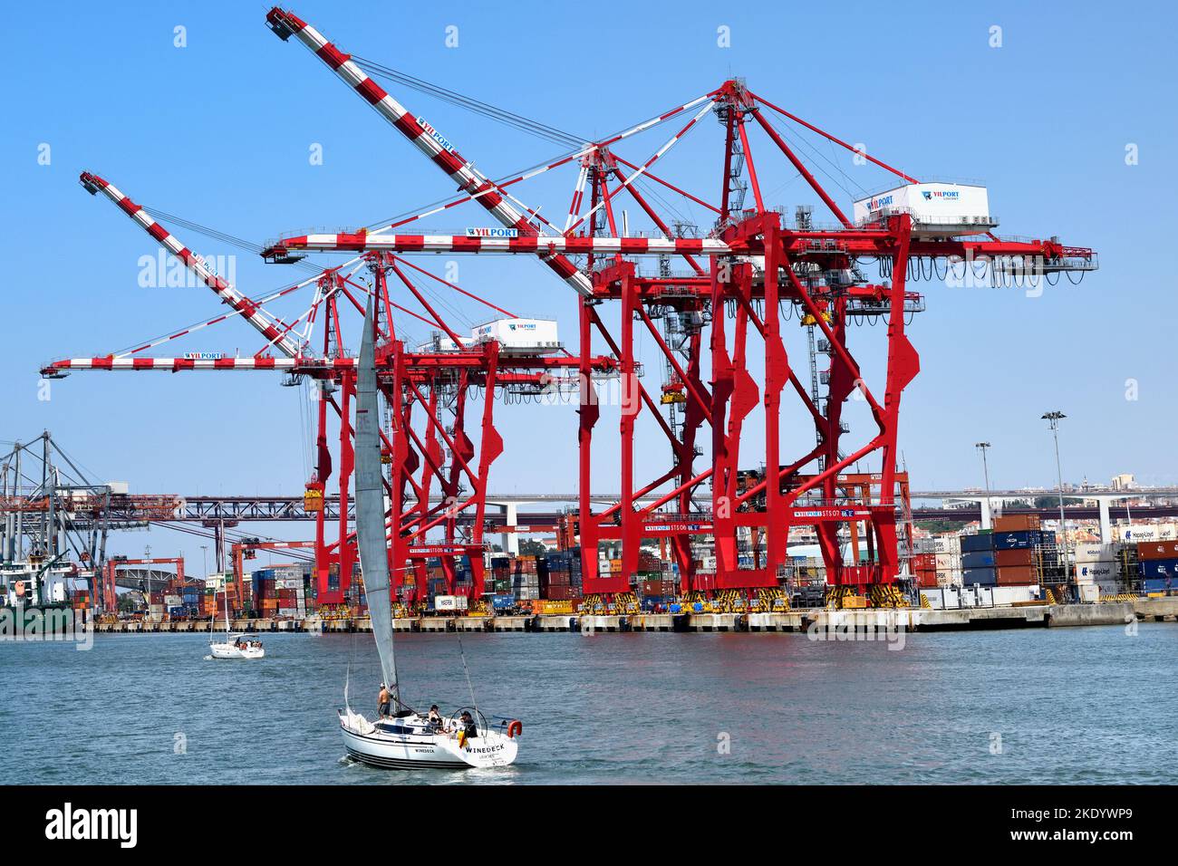 Alcantara docks lisbon hi-res stock photography and images - Alamy