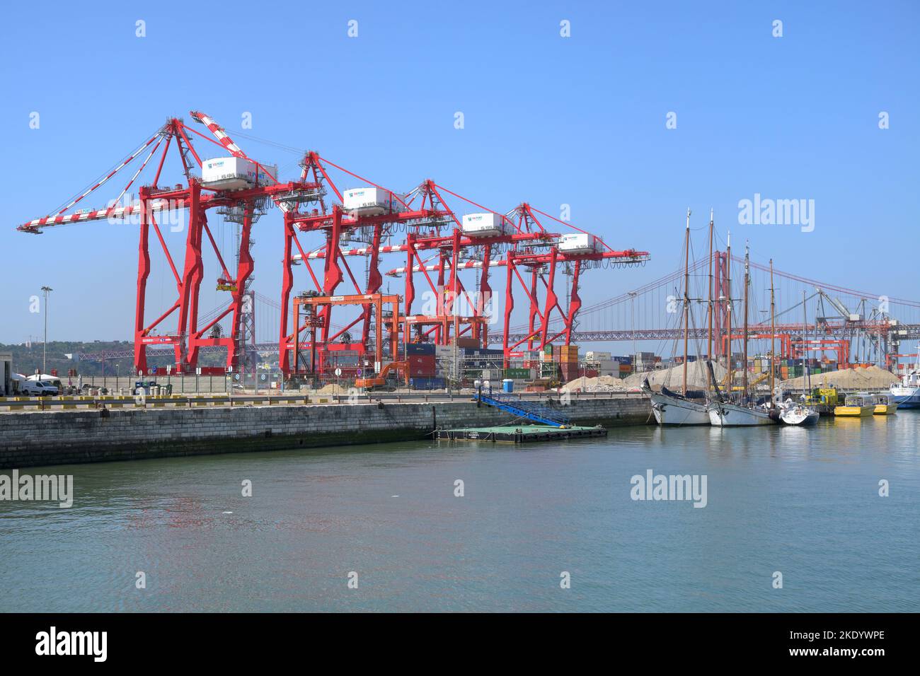 Alcantara dock hi-res stock photography and images - Alamy