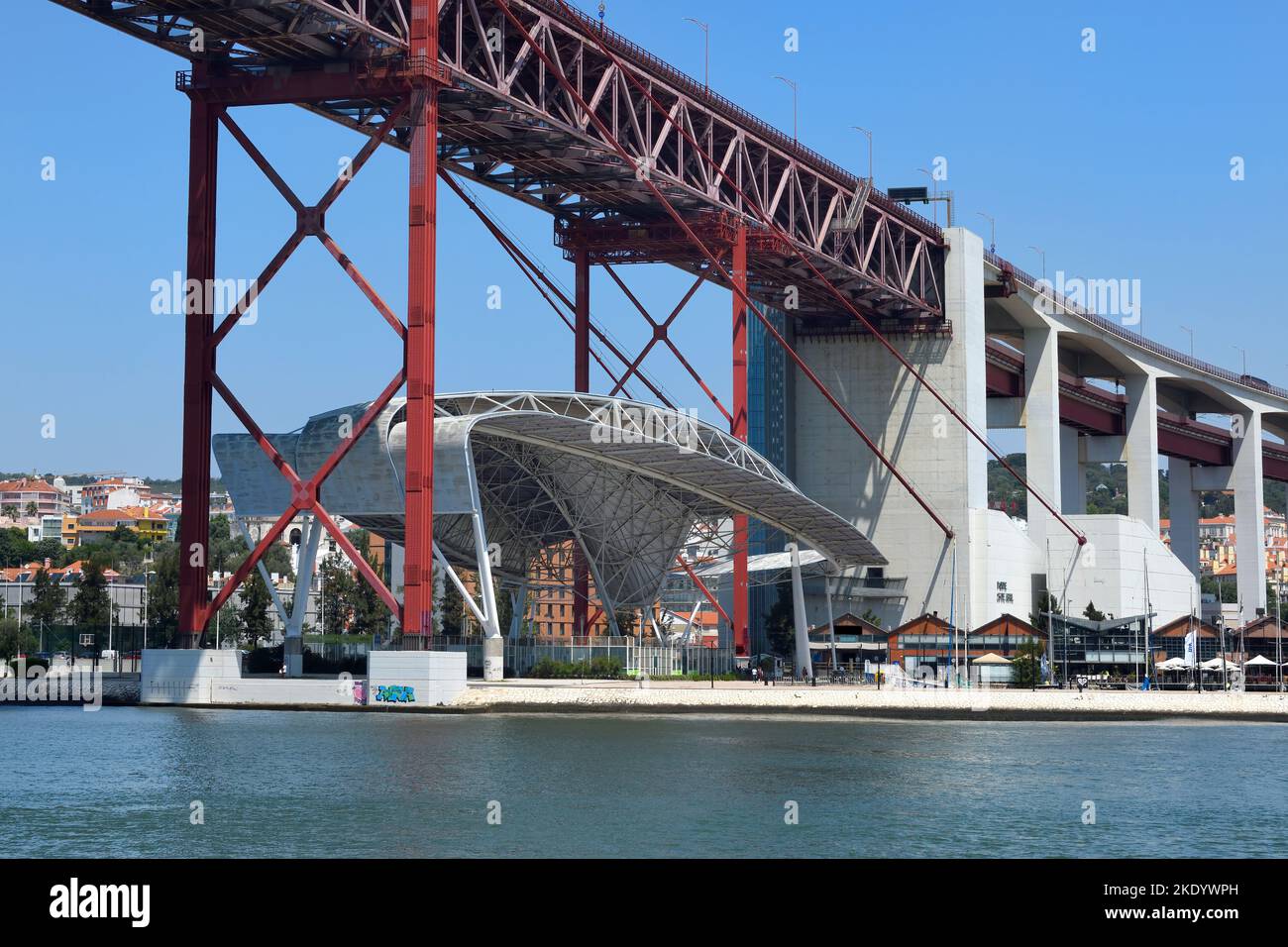 Bridge connection architecture hi-res stock photography and images - Alamy