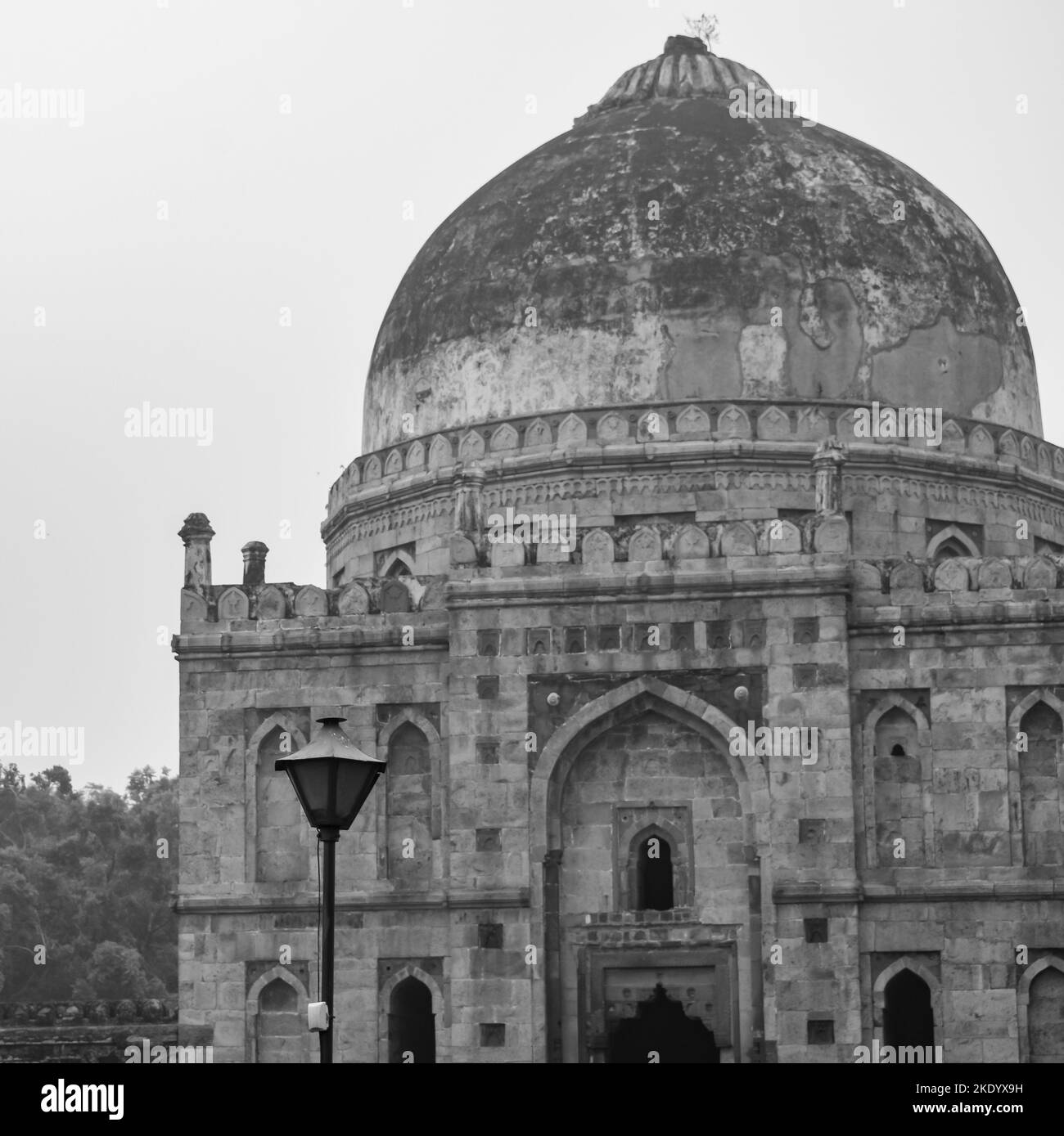 Mughal Architecture inside Lodhi Gardens, Delhi, India, Beautiful ...