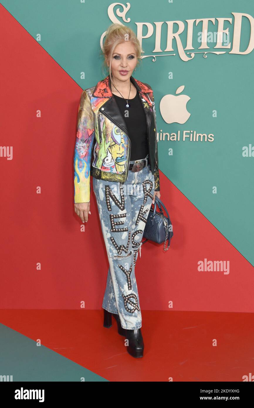 07 November 2022 - New York, New York - Orfeh at the Apple Original ...