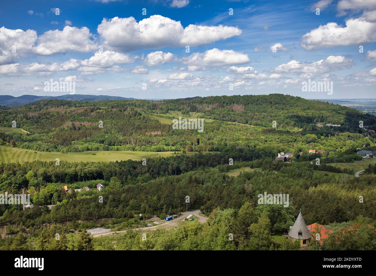 A beautiful landscape of the green forested hillside Stock Photo - Alamy