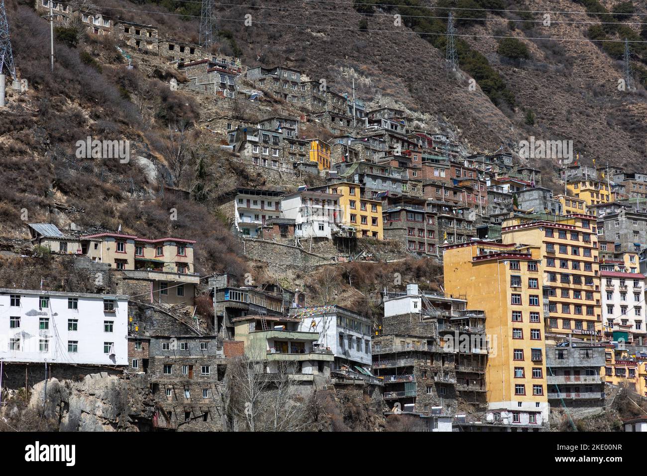 Folk houses built near mountains in Ya'an, Sichuan, China Stock Photo ...