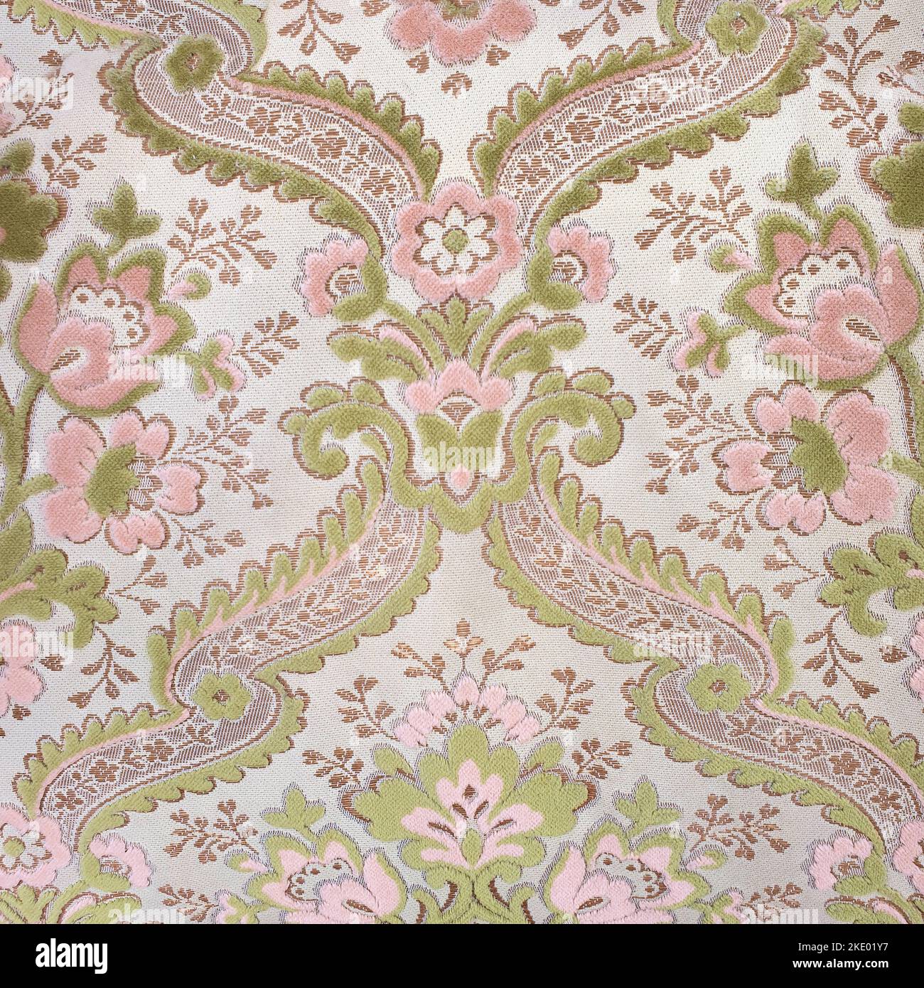 Vintage Upholstery Fabric Flowers at Delia Garibay blog