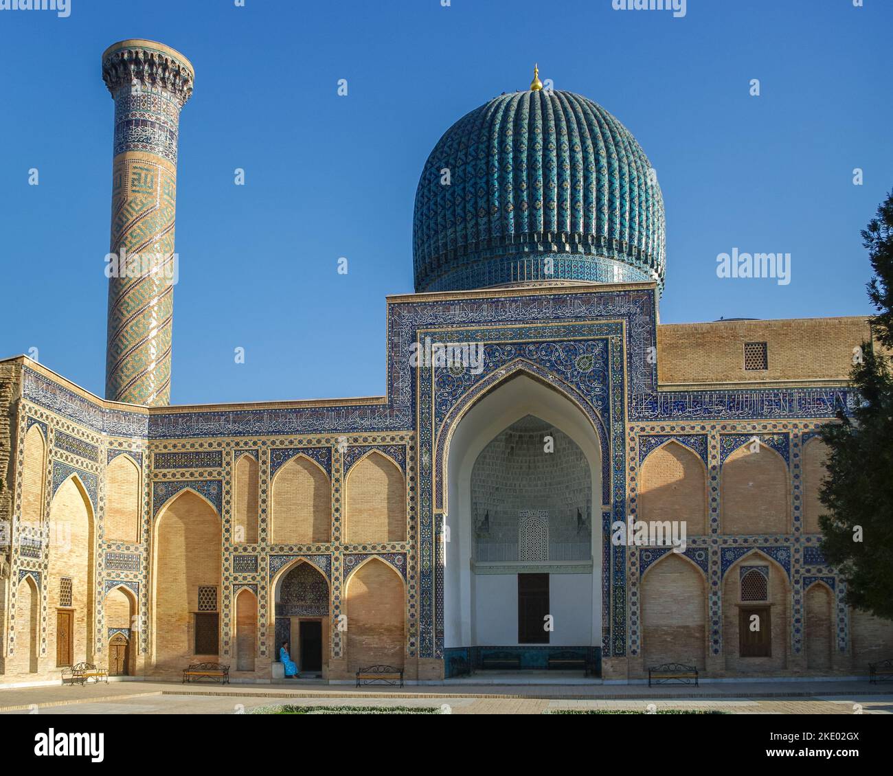 Tomb of tamerlane hi-res stock photography and images - Alamy