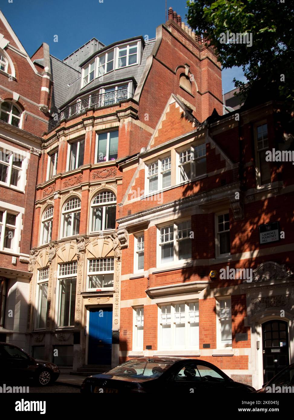 Merchants houses hi-res stock photography and images - Alamy