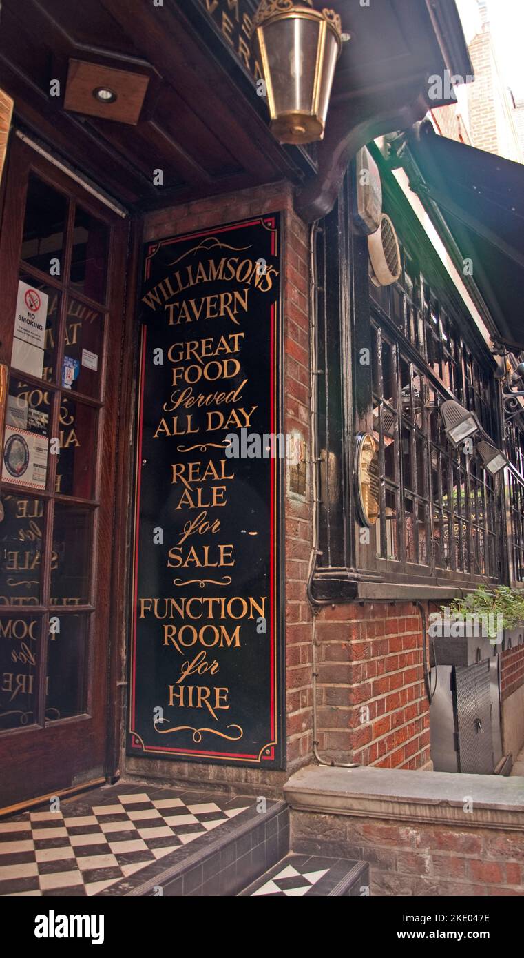 Williamson tavern hi-res stock photography and images - Alamy