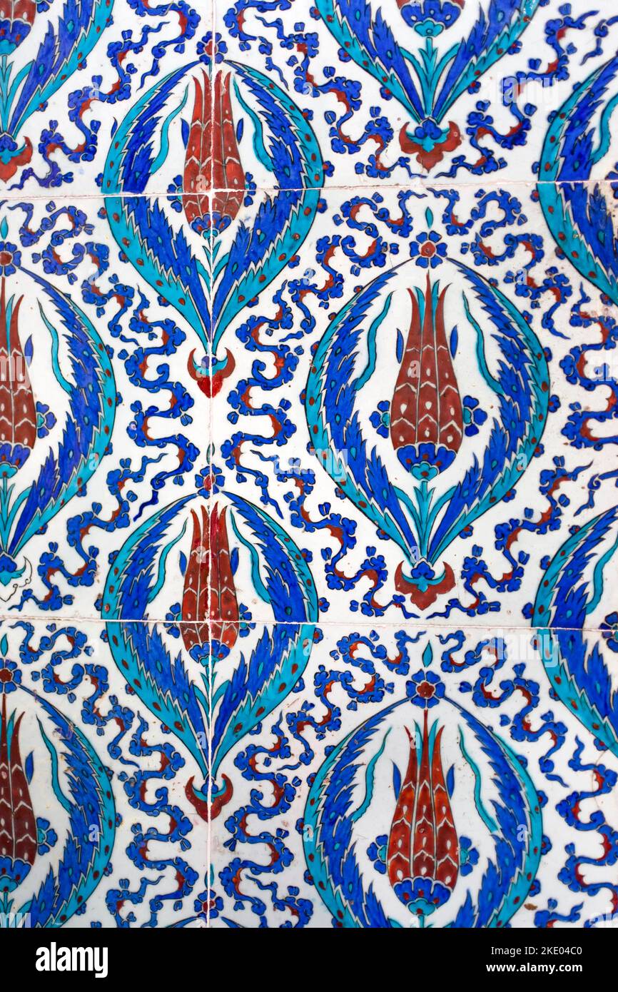 Tulip-patterned Ottoman tiles on the wall of Rustem Pasha Mosque in ...