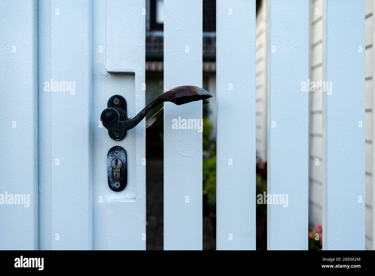 White wooden gate hi-res stock photography and images - Alamy