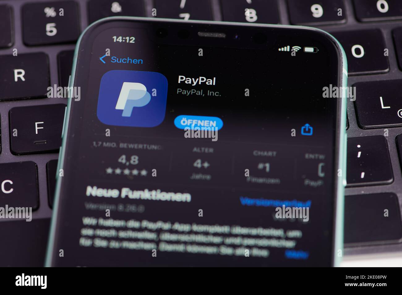 2022 icon hi-res stock photography and images - Alamy