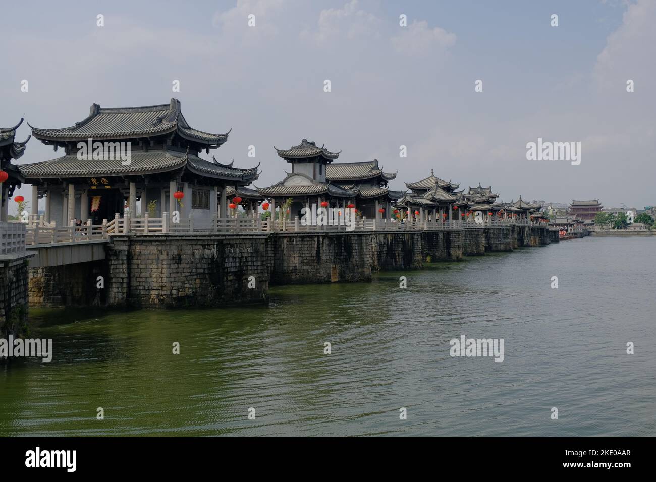 The historic Guangji Bridge in Chaozhou over the Han river Stock Photo ...