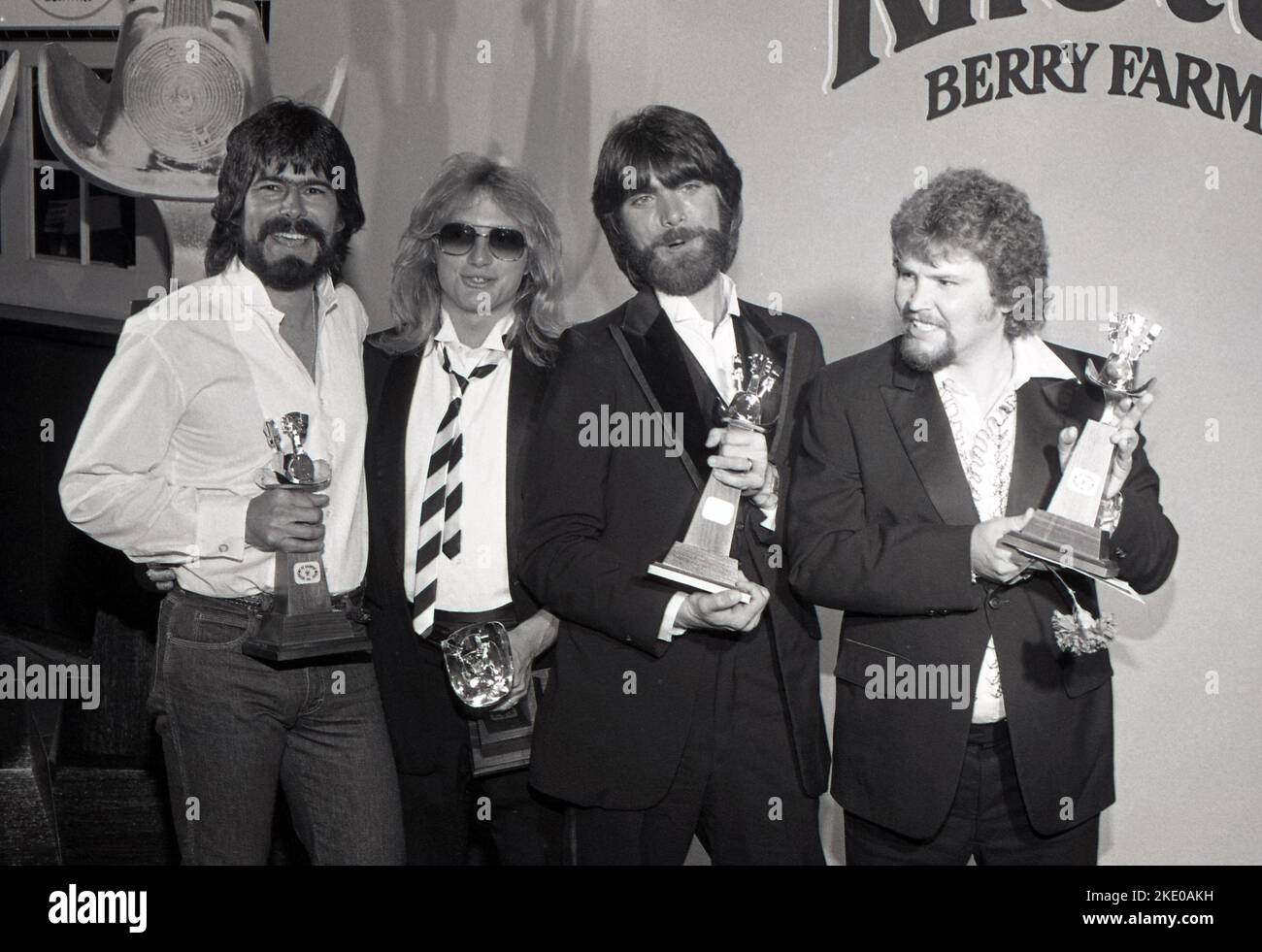 **FILE PHOTO** Founding Member of Alabama, Jeff Cook, Has Passed Away ...