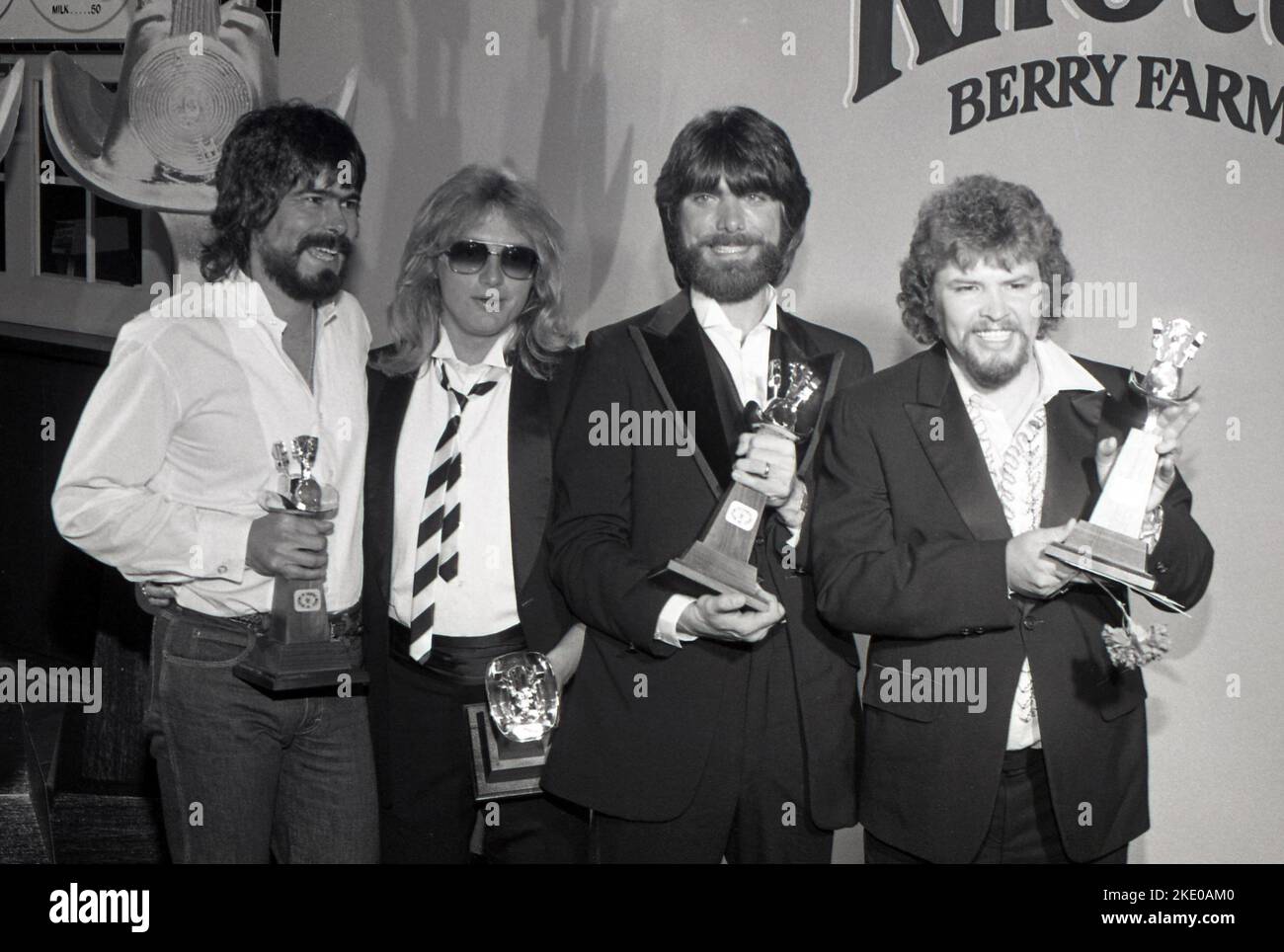 **FILE PHOTO** Founding Member of Alabama, Jeff Cook, Has Passed Away ...