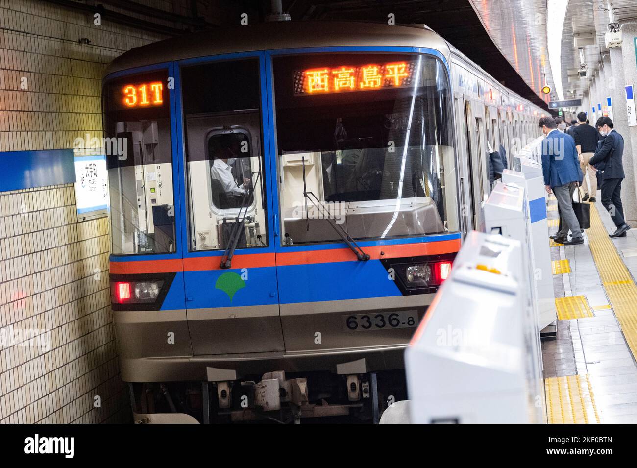 Tokyo, Japan. 9th Nov, 2022. A Toei Subway Mita Line (éƒ½å-¶åœ°ä¸‹é‰„ä ...