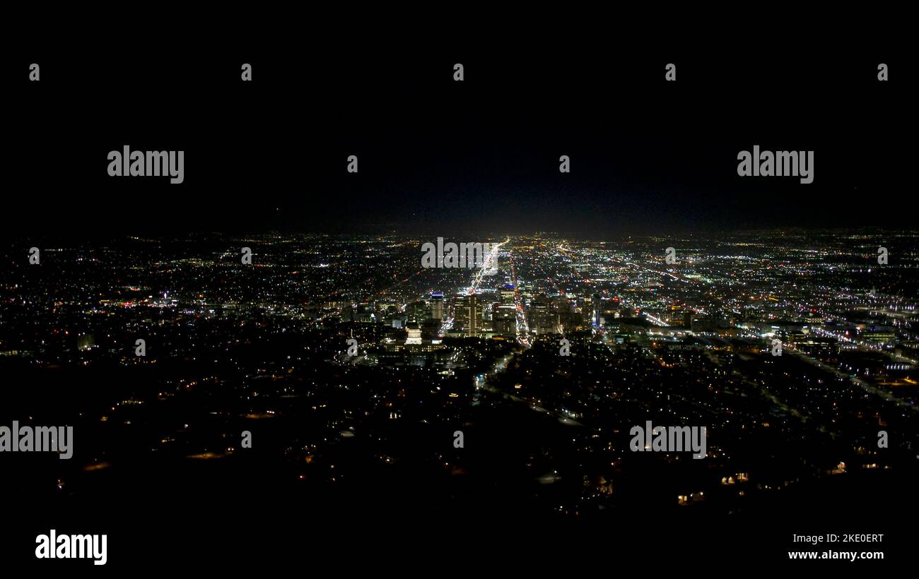 Encompassing view hi-res stock photography and images - Alamy