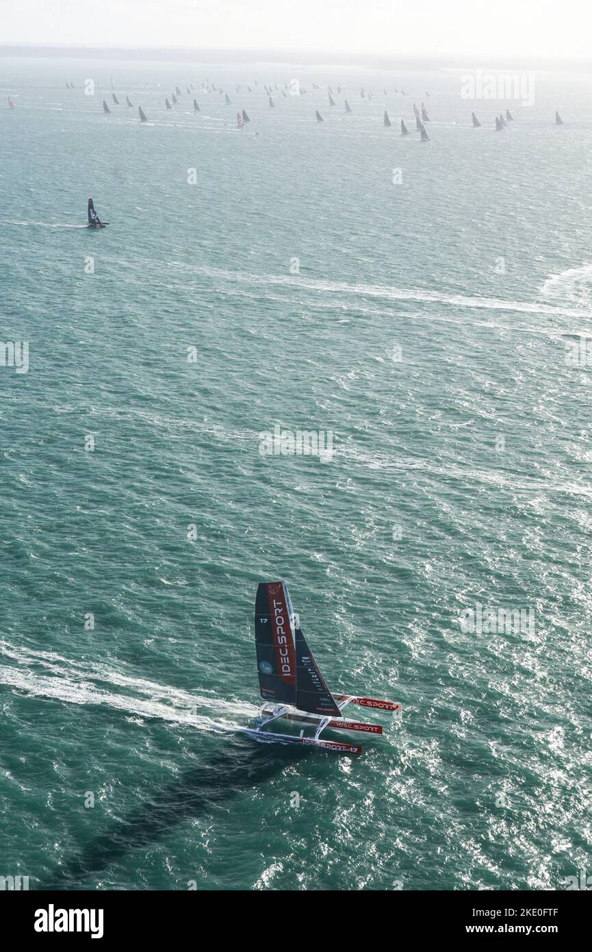 Start race JOYON Francis - IDEC SPORT - ULTIM 32/23 during the Route du ...