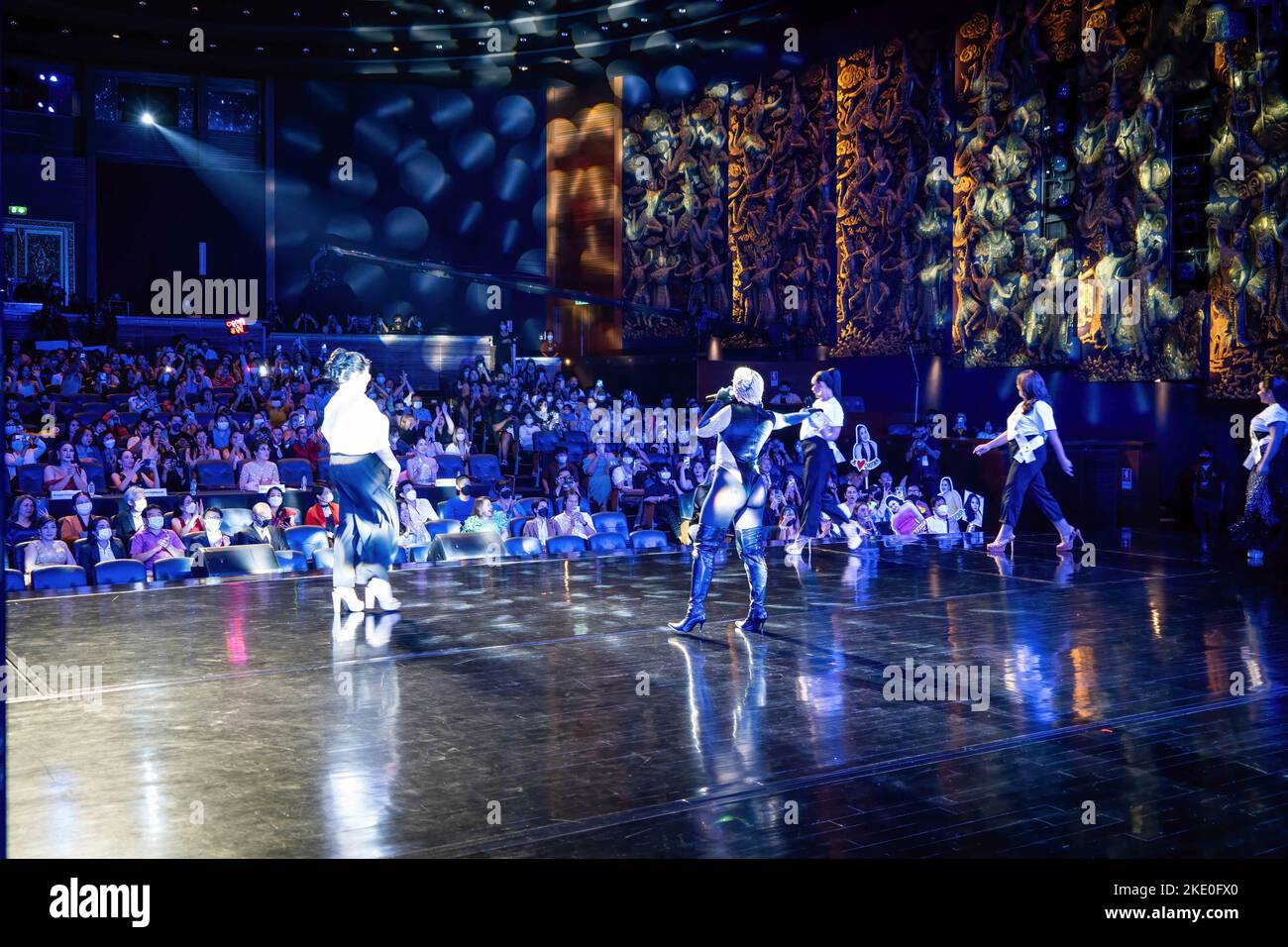 Thai LGBTQ artist SILVY Pavida performs on stage alongside the ...