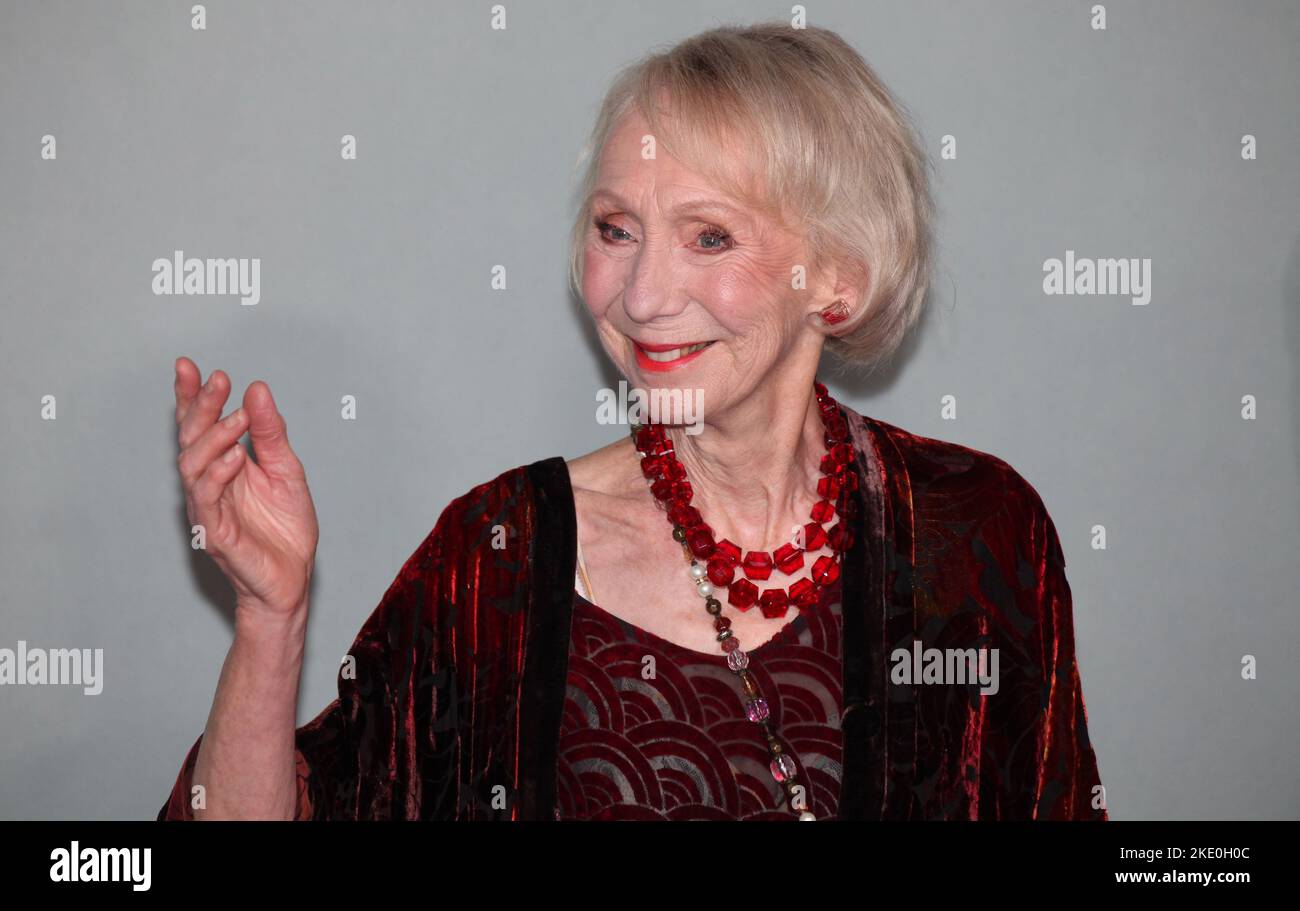 London, UK. Marcia Warren at the World Premiere of the Netflix TV ...