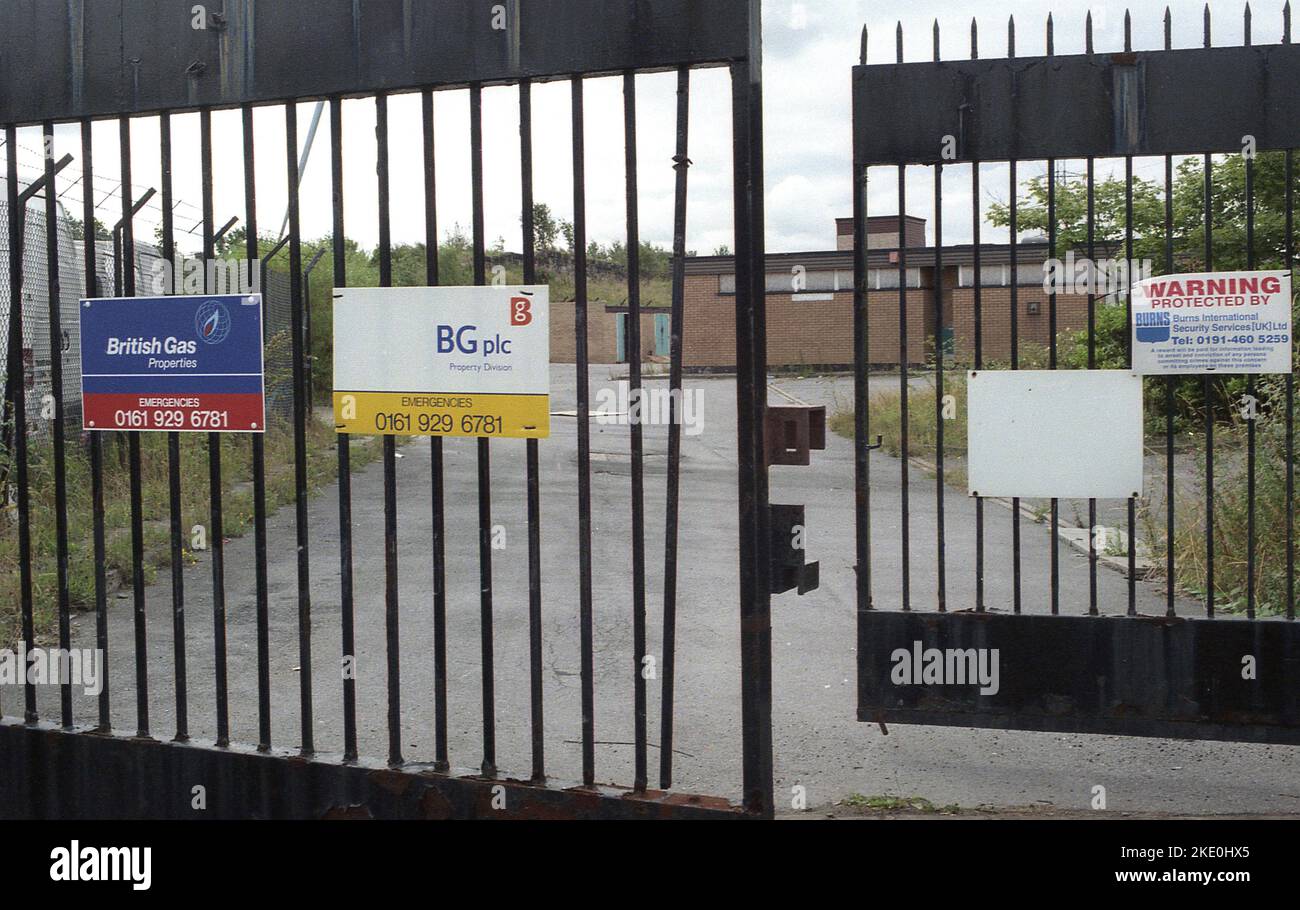 1998, disused gasworks of British Gas (BG PLC), picture shows an ...