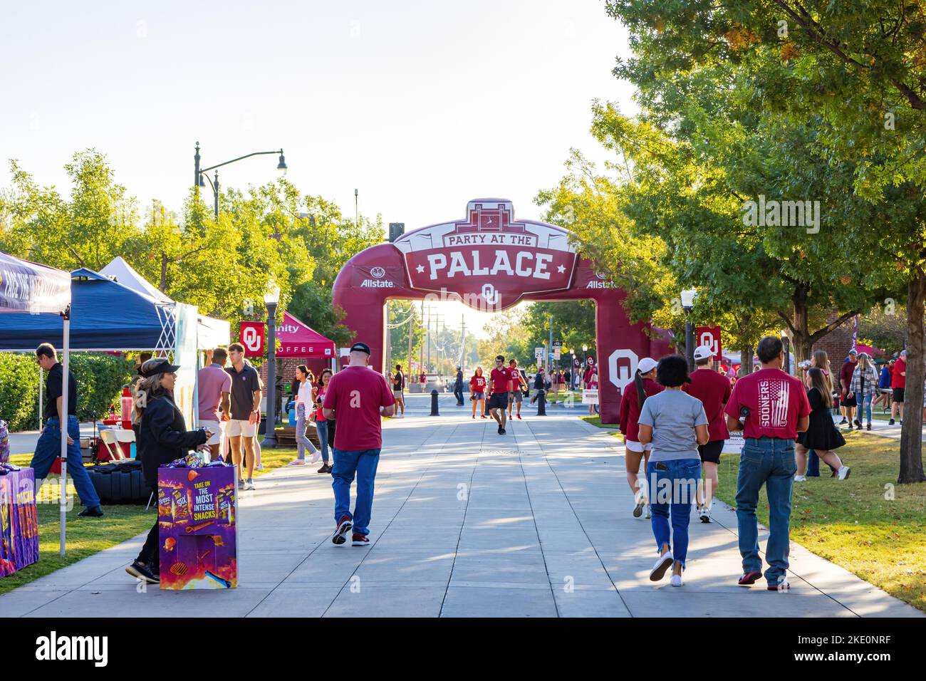 Oklahoma, OCT 15 2022 - Many visitor join the Homecoming parade Stock ...