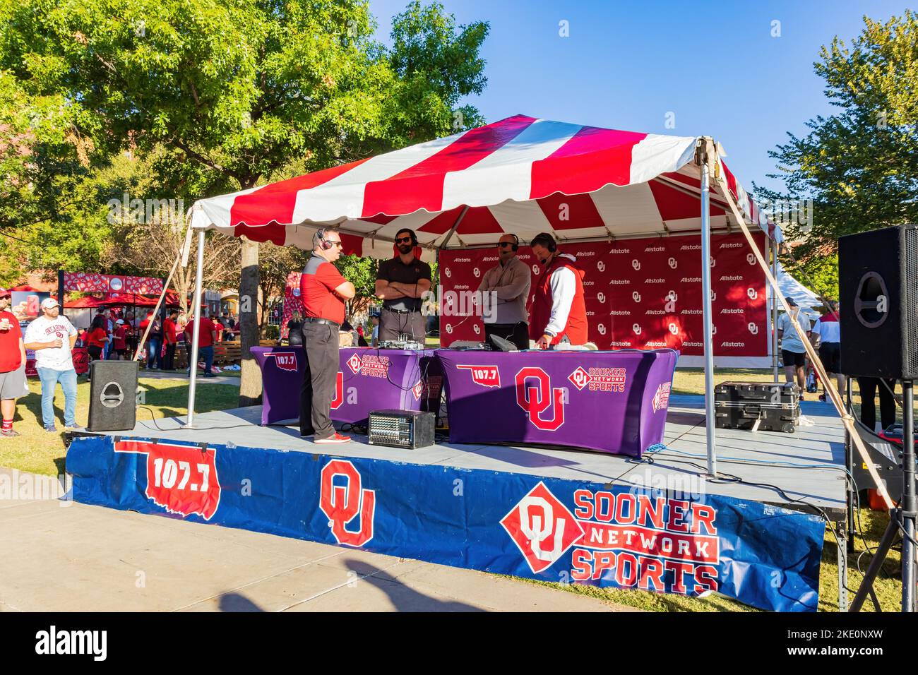 Oklahoma, OCT 15 2022 - Many visitor join the Homecoming parade Stock ...
