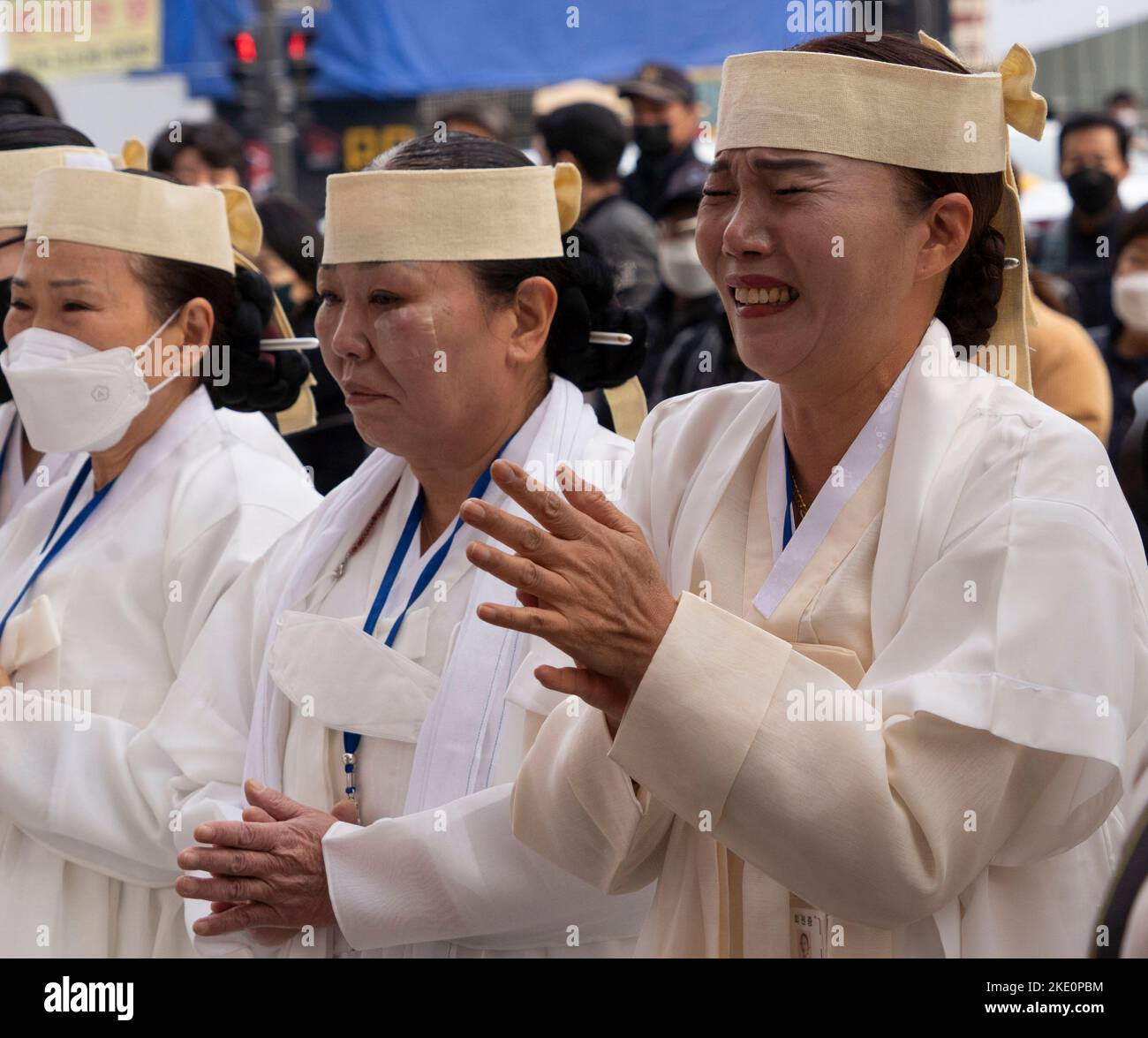 Seoul, South Korea. 9th Nov, 2022. South Korean shamans perform one of ...